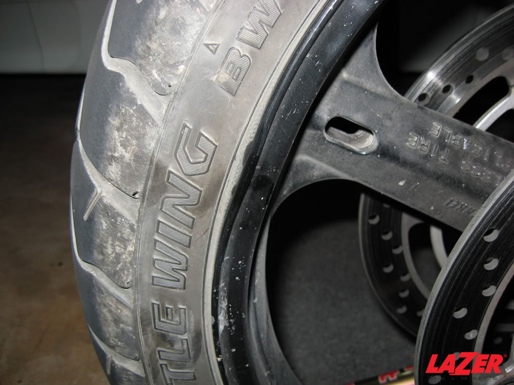 How Long Do Motorcycle Tires Last? How Often To Change It?